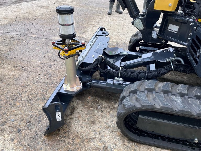 ヤンマーVio30-6ブレード3Dマシンコントロール仕様をご購入頂きました！ - 株式会社 橋詰商会【公式】